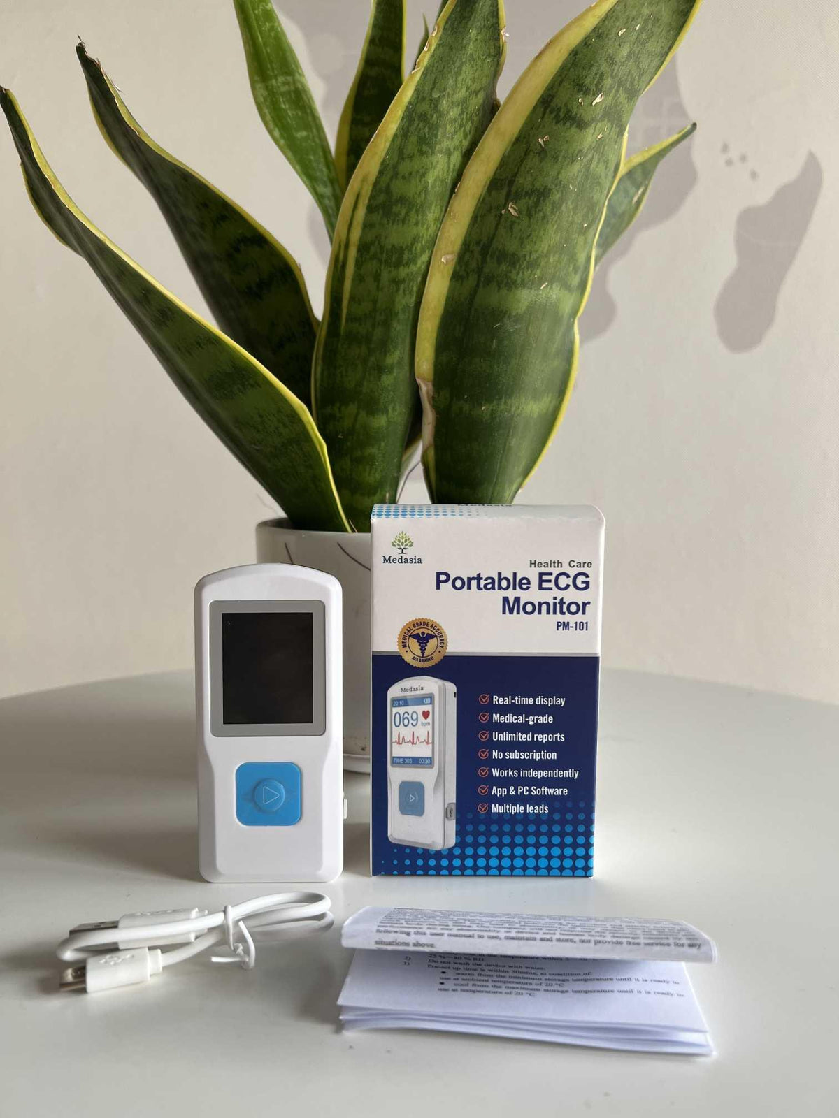 Advanced Portable ECG Monitor for Heart Health – MEDASIA HEALTHCARE